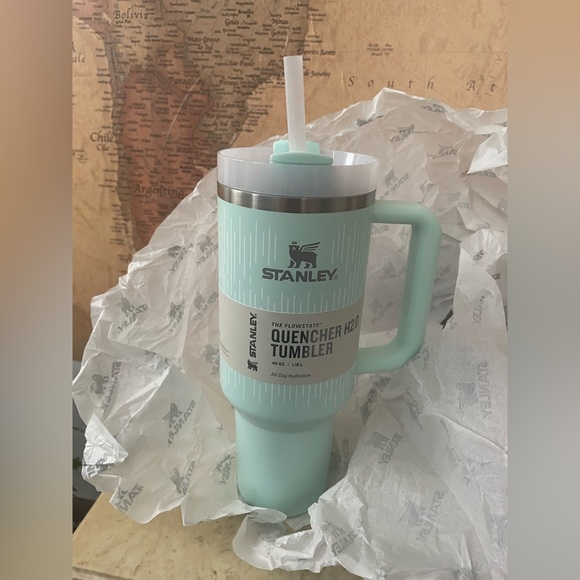 Stanley | Kitchen | The Clean Slate Quencher H2 Flowstate Tumbler 40 Oz ...